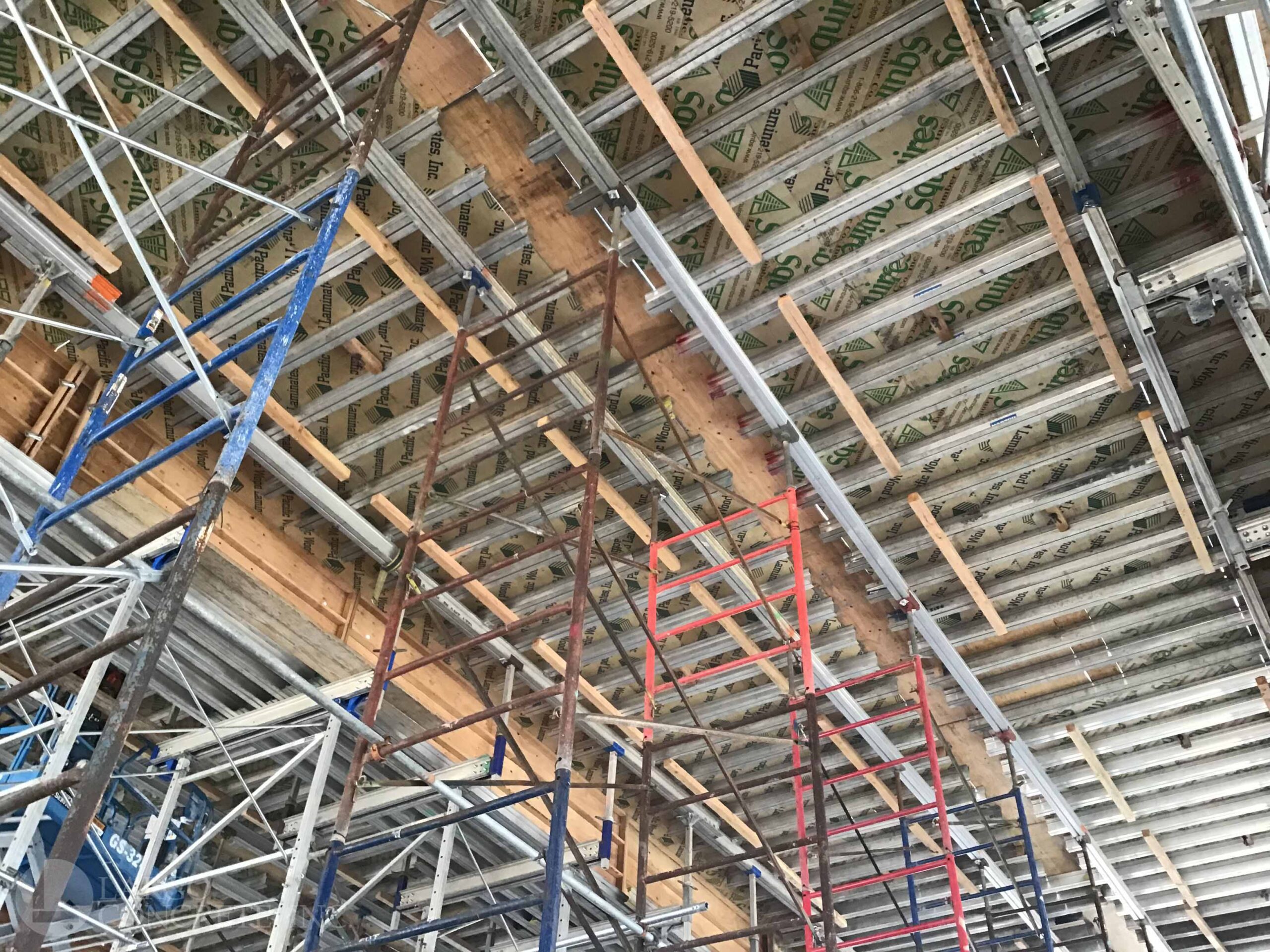 Largest Column-Free Space in North America Pours Out at the Las Vegas ...