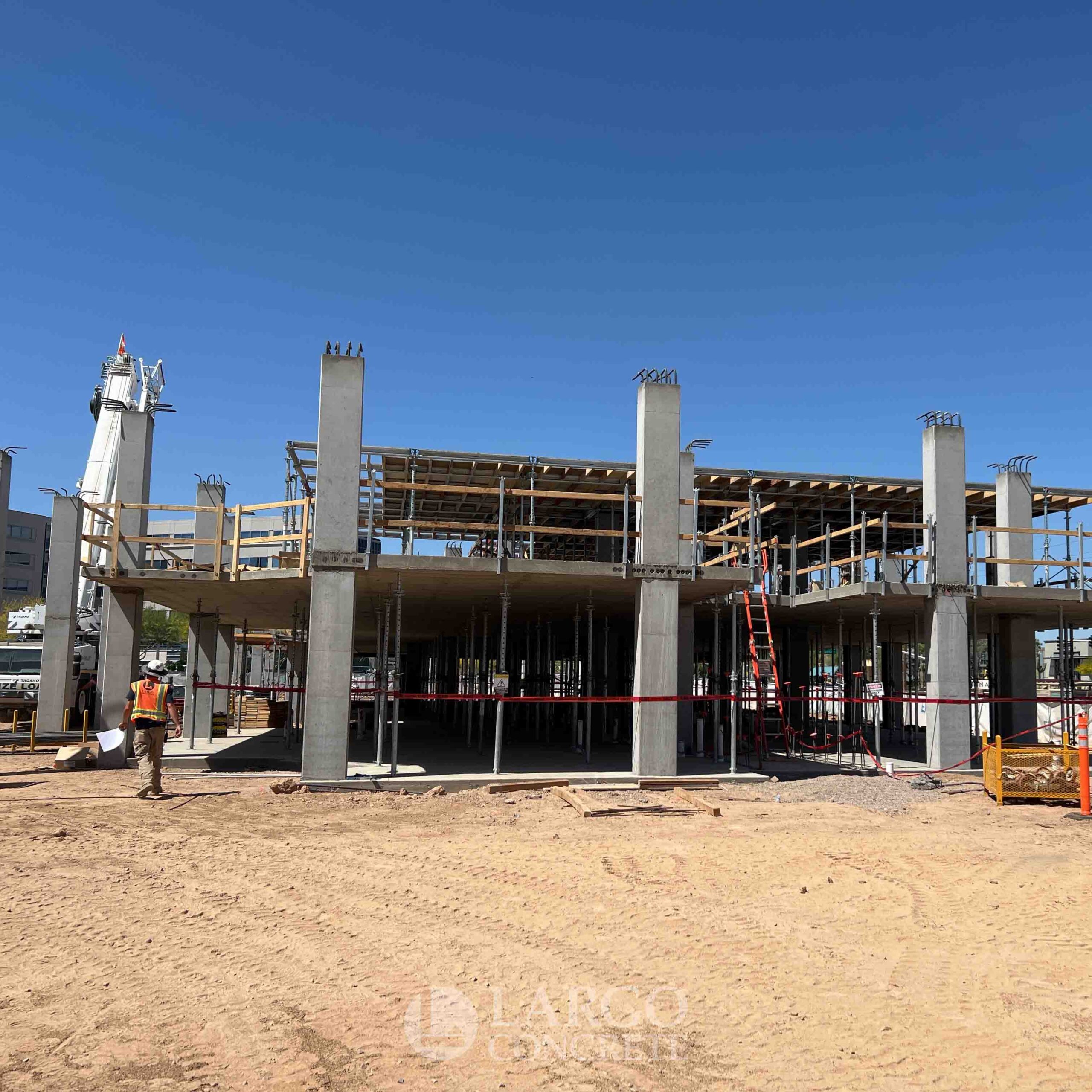 Modera Kierland – Largo Concrete